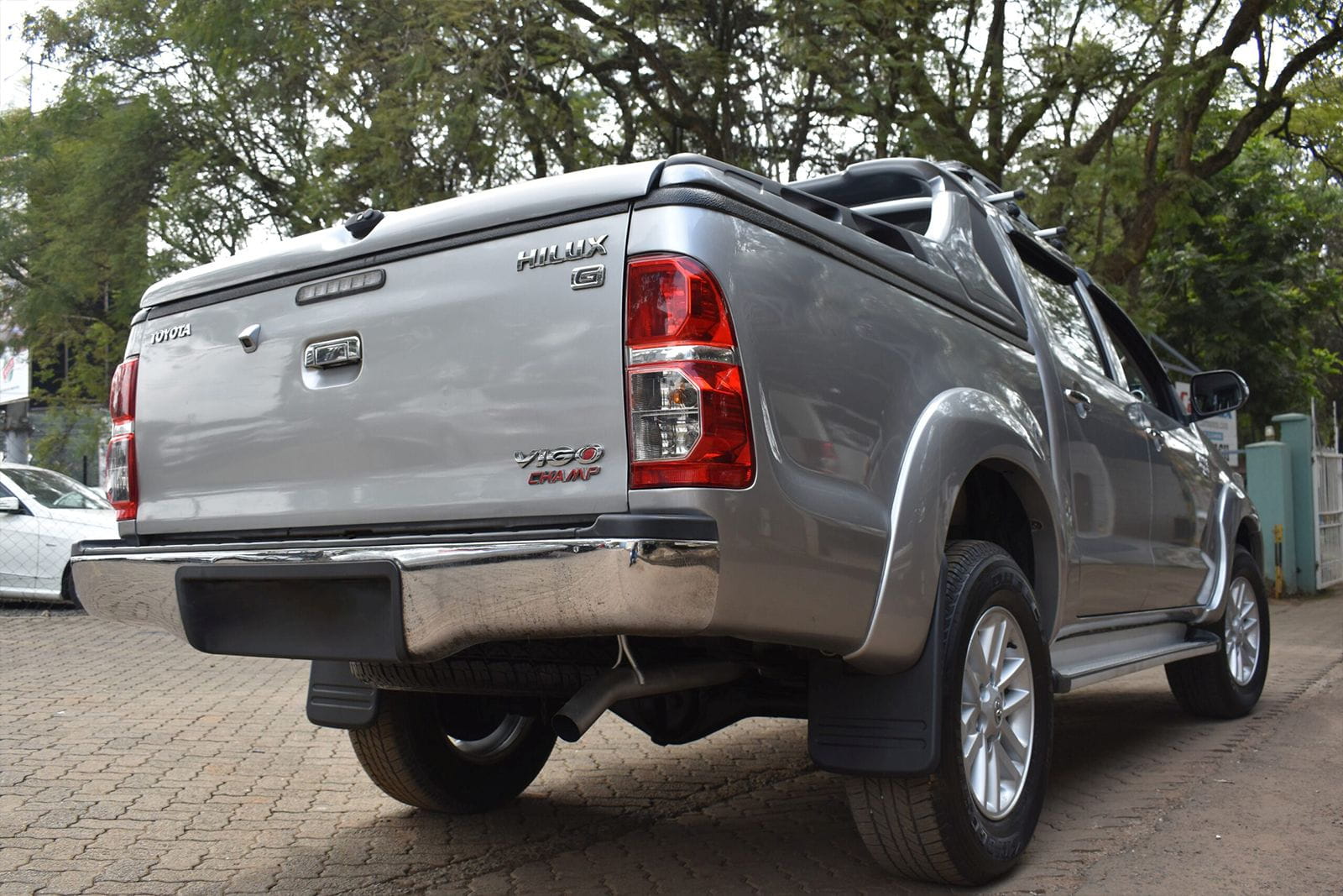 TOYOTA HILUX VII 2005-2015 STALOWY ZDERZAK TYLNY 52105-0K010 TOPTUN.PL ...