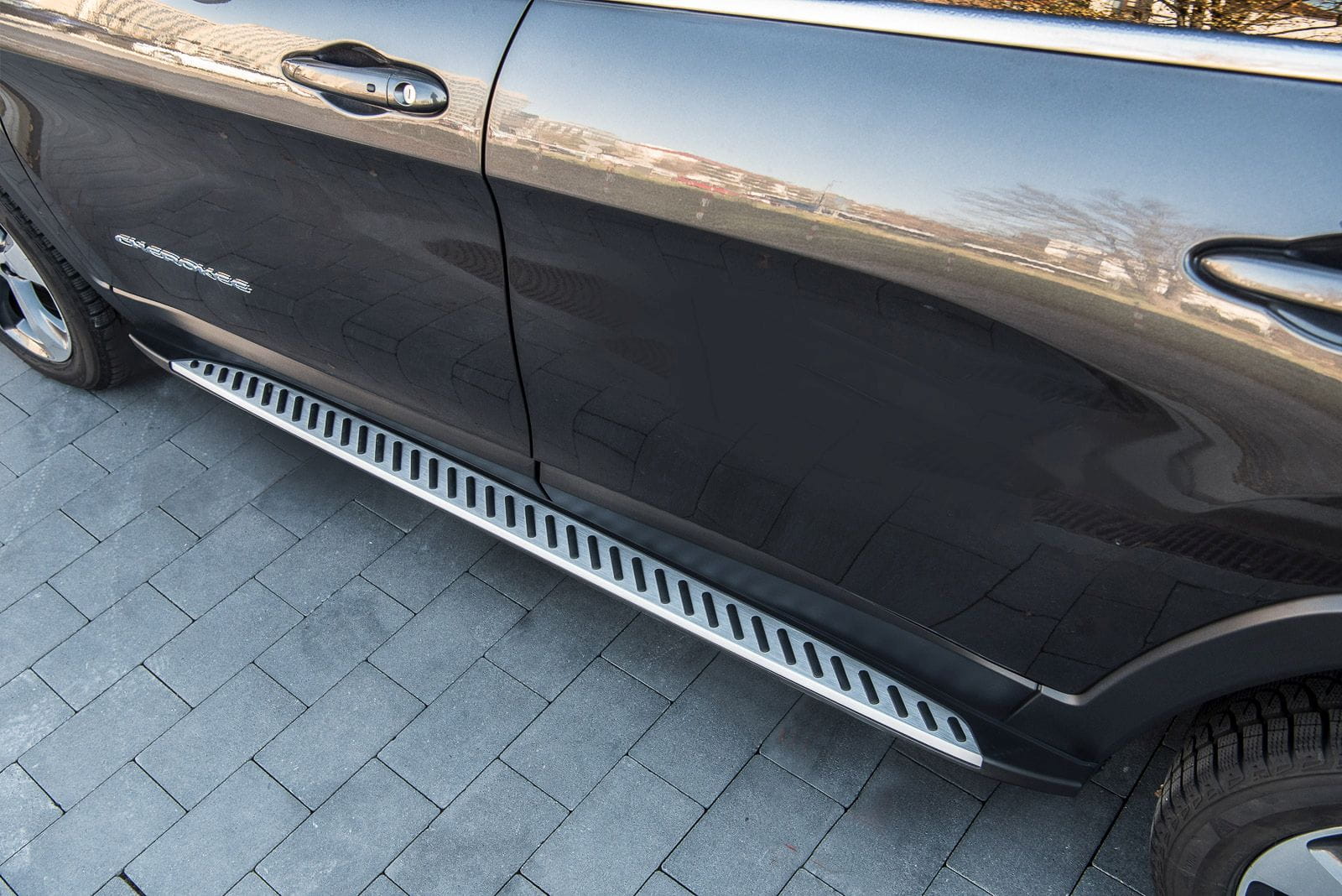 JEEP CHEROKEE V KL 2014-2018 PRZED FACELIFTINGIEM STOPNIE BOCZNE PROGI ...