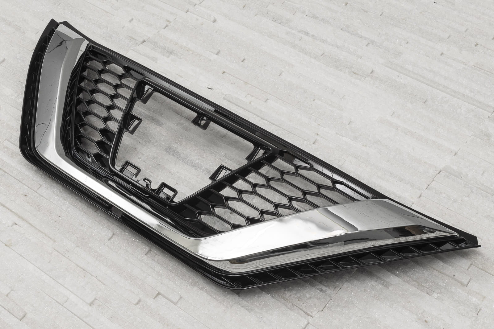 NISSAN QASHQAI II J11 2017-2021 PO LIFTINGU GRILL PRZEDNI ATRAPA ...