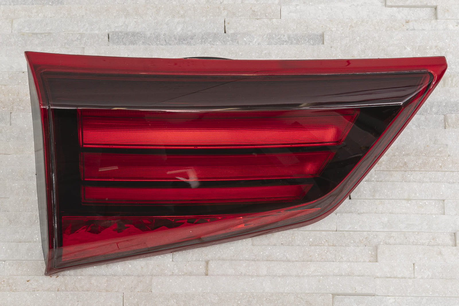 MITSUBISHI OUTLANDER III GF 2015-2021 PO FACELIFTINGU LAMPA KLAPY ...