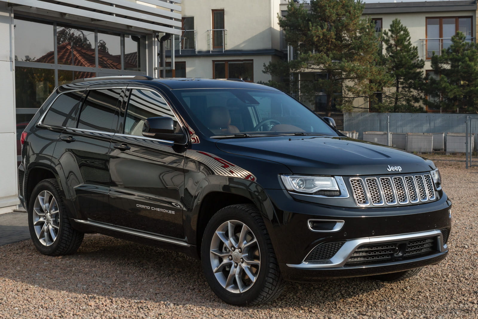JEEP GRAND CHEROKEE IV WK2 2014-2017 SUMMIT ATRAPA KRATKA ZDERZAKA ...
