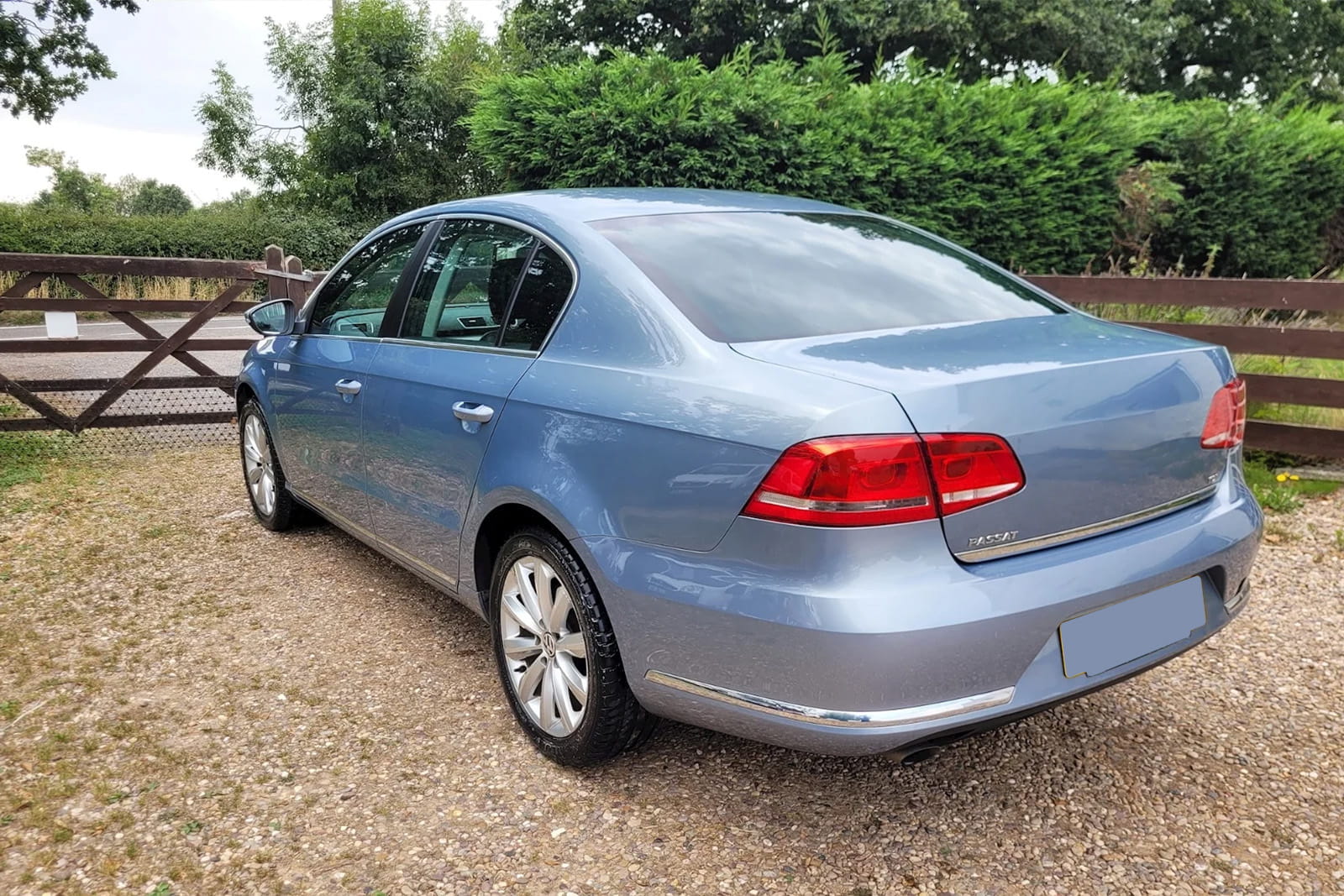 VOLKSWAGEN PASSAT B7 2010-2014 SEDAN ZDERZAK TYLNY 3AE807417GRU TOPTUN ...