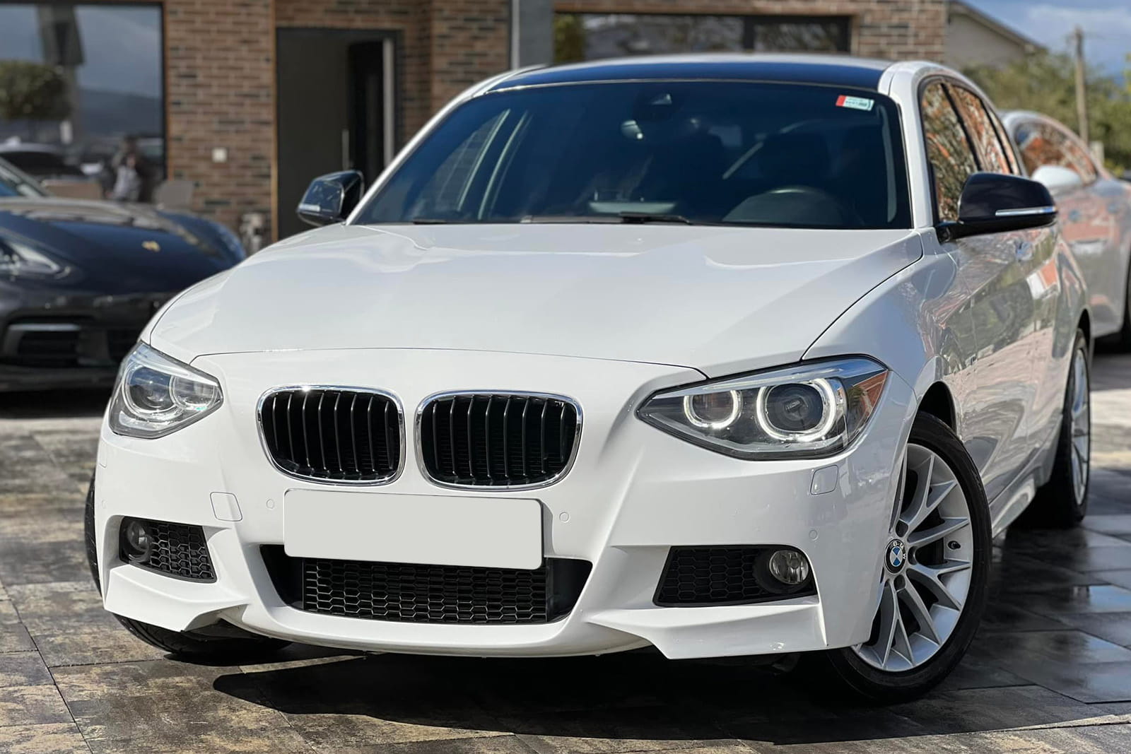 BMW SERIA 1 F21 2011-2019 ZAŚLEPKA SPRYSKIWACZA REFLEKTORA PRAWA ...
