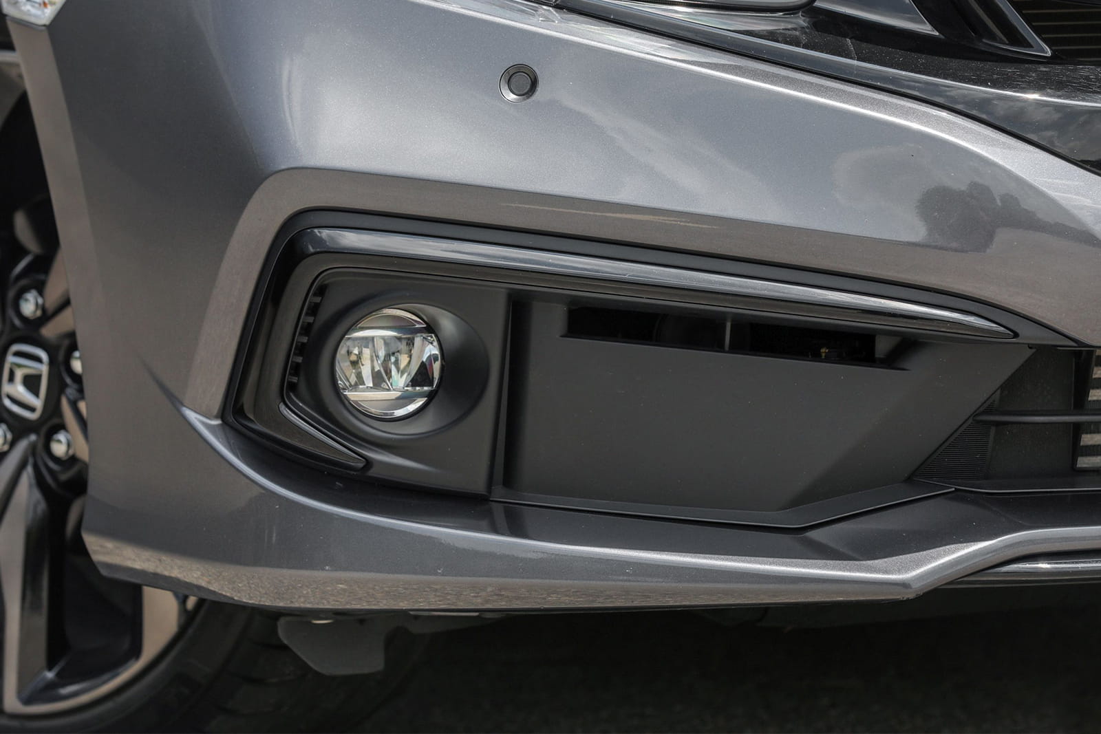 HONDA CIVIC X 2019-2021 SEDAN PO FACELIFTINGU KRATKA HALOGENU CZARNA ...