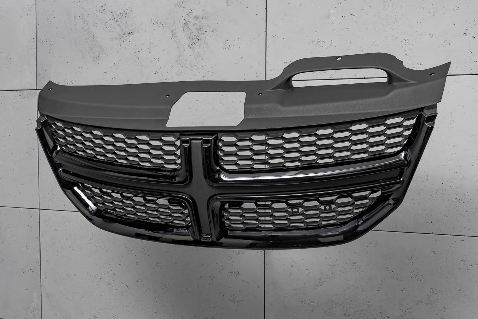FIAT FREEMONT 2011-2015 GRILL PRZEDNI ATRAPA CHŁODNICY CZARNY POŁYSK ...