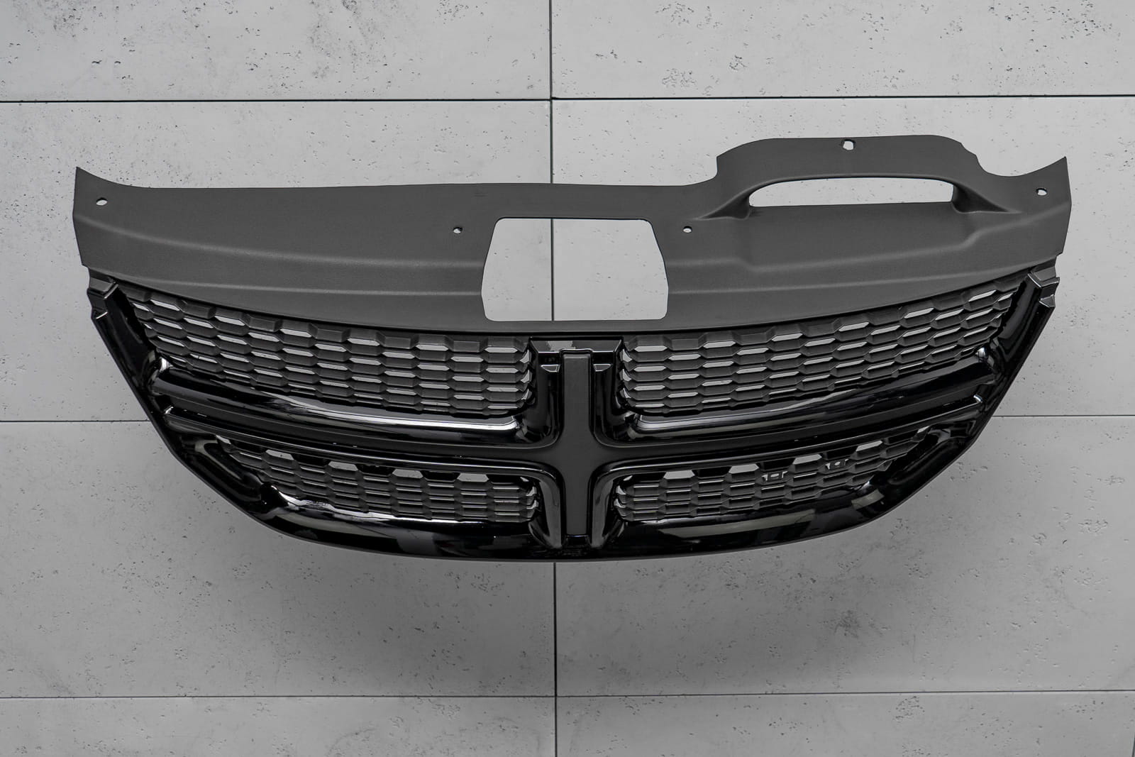FIAT FREEMONT 2011-2015 GRILL PRZEDNI ATRAPA CHŁODNICY CZARNY POŁYSK ...