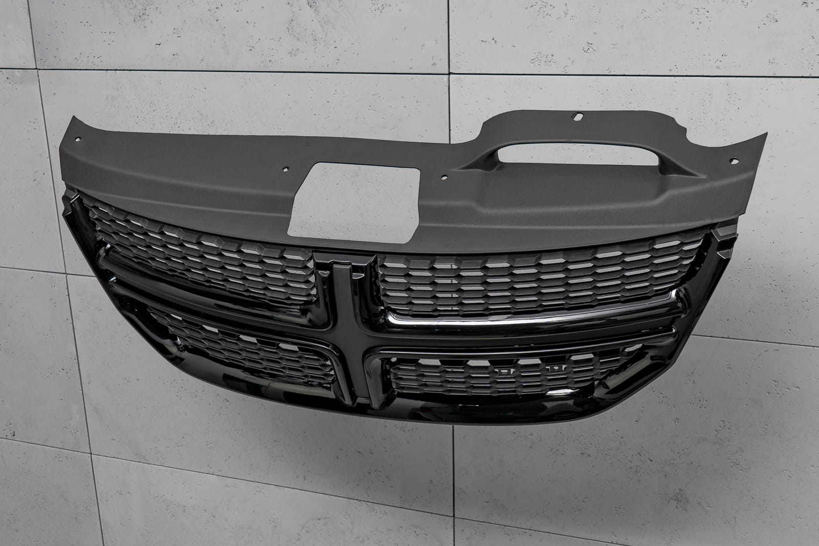 FIAT FREEMONT 2011-2015 GRILL PRZEDNI ATRAPA CHŁODNICY CZARNY POŁYSK ...