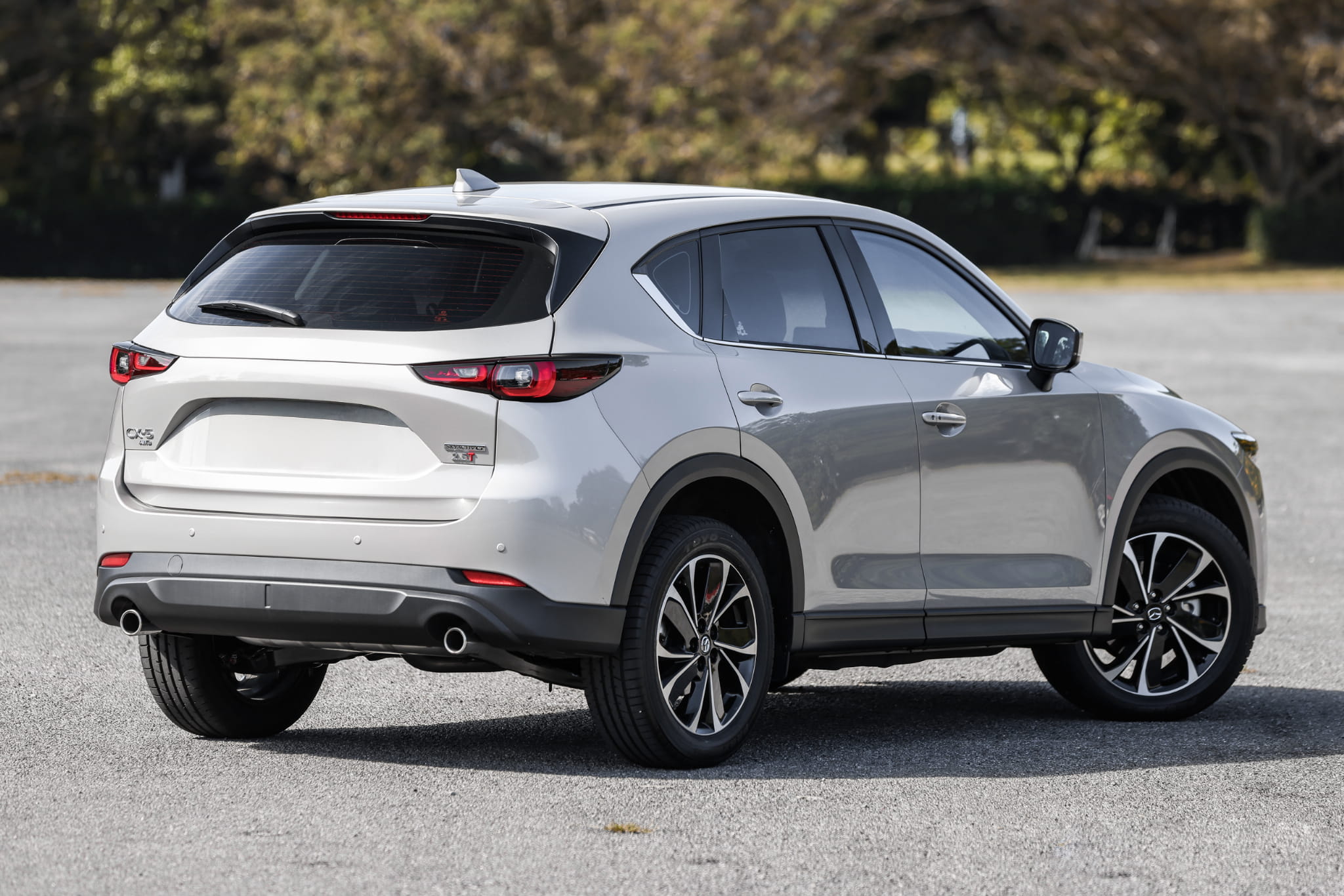 MAZDA CX-5 II KF 2022+ PO FACELIFTINGU ZDERZAK TYLNY GÓRNY Z 4xPDC ...
