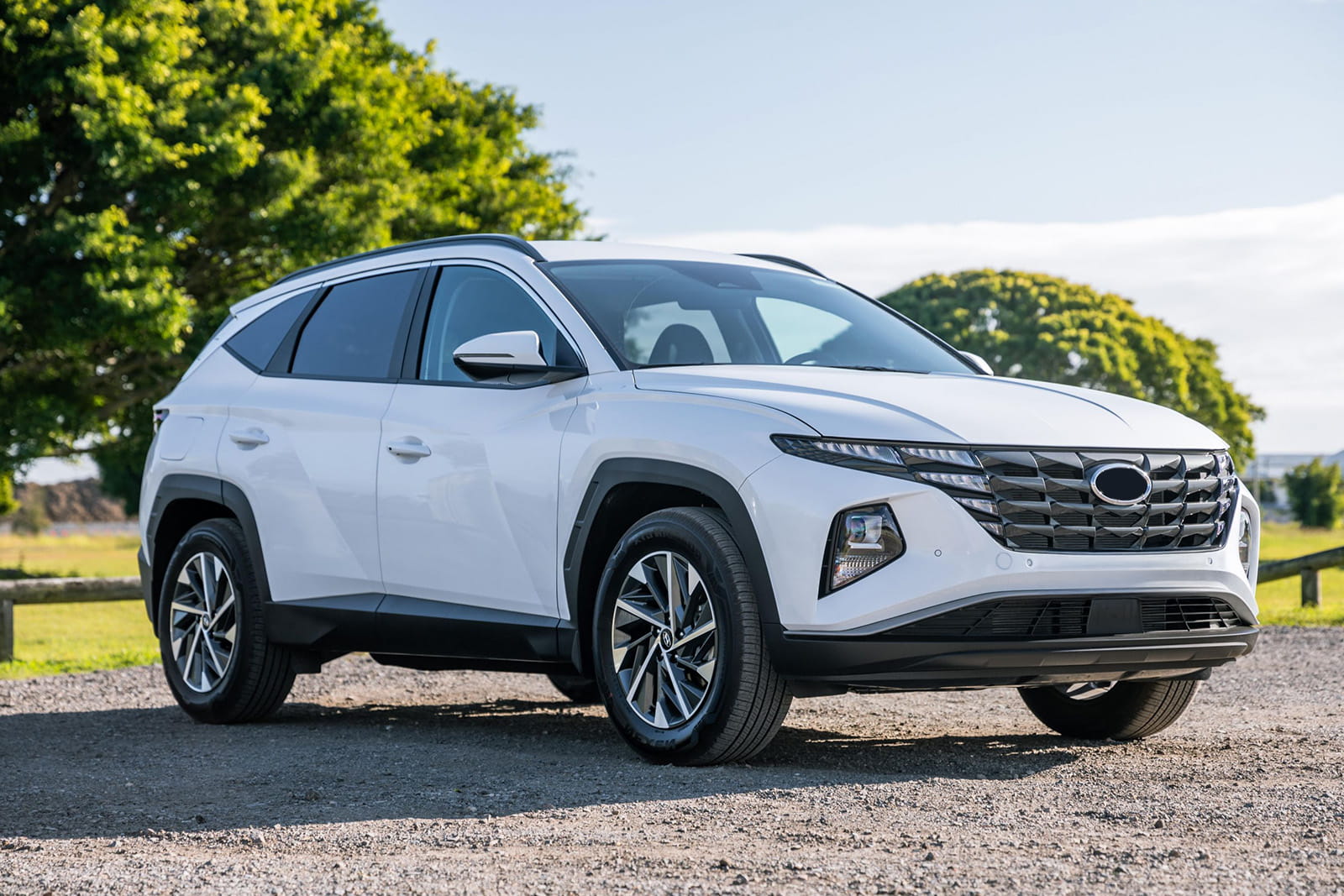 HYUNDAI TUCSON IV NX4 2020-2024 PRZED FACELIFTINGIEM KRATKA PRZEDNIEGO ...